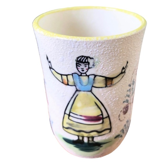 Nasco | Kitchen | Vintage Tumblers Cups Porcelain Pennsylvania Dutch ...